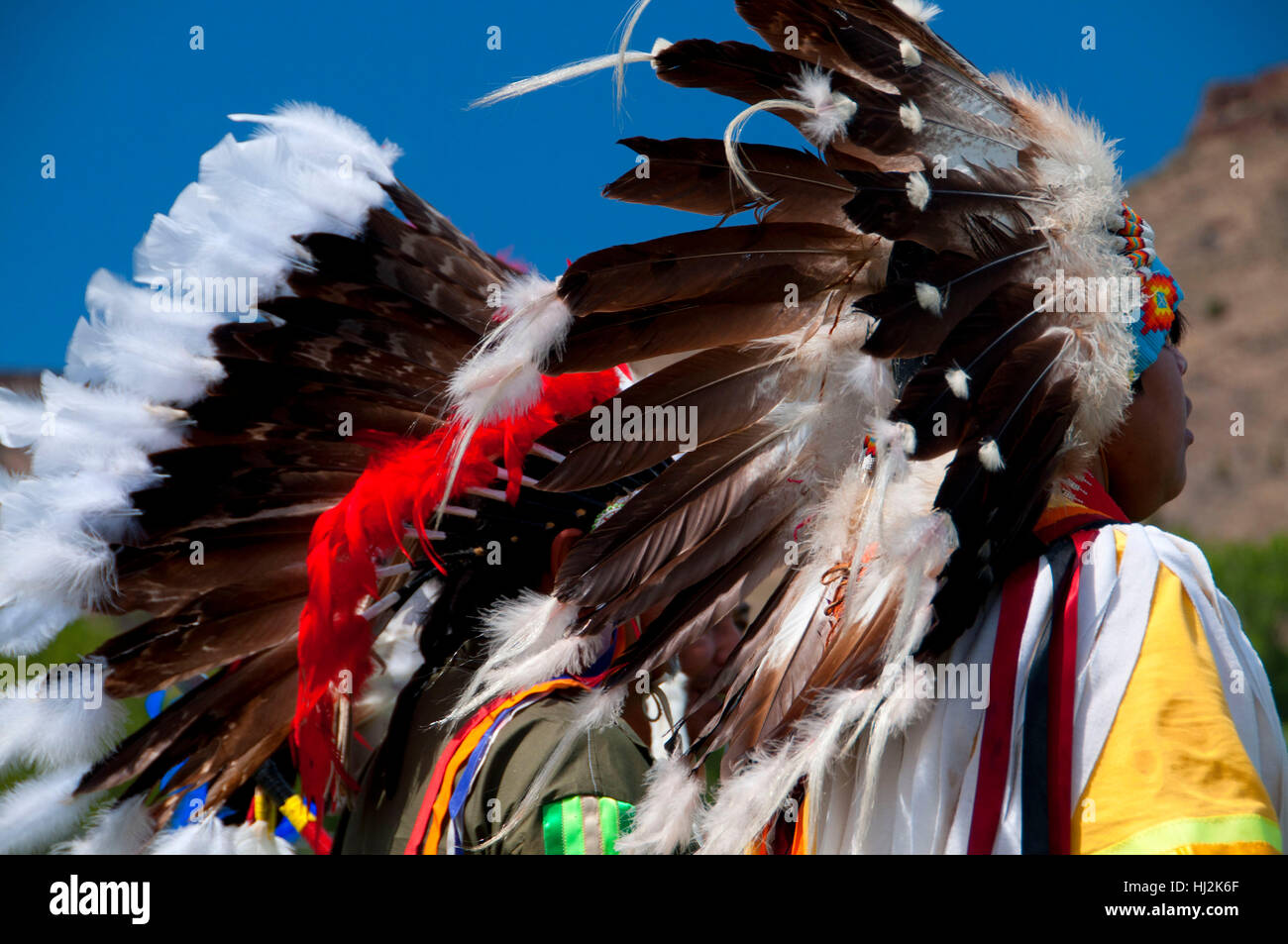 Native american war dance hi-res stock photography and images - Alamy