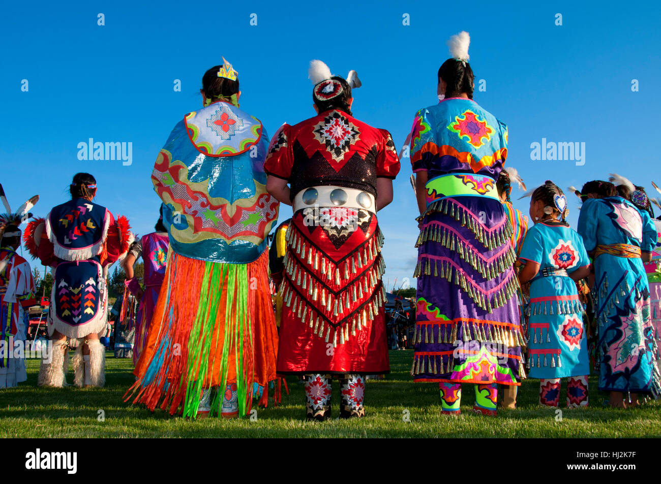 Native American jingle dress at Grand Entry, Pi-Ume-Sha Treaty Days ...