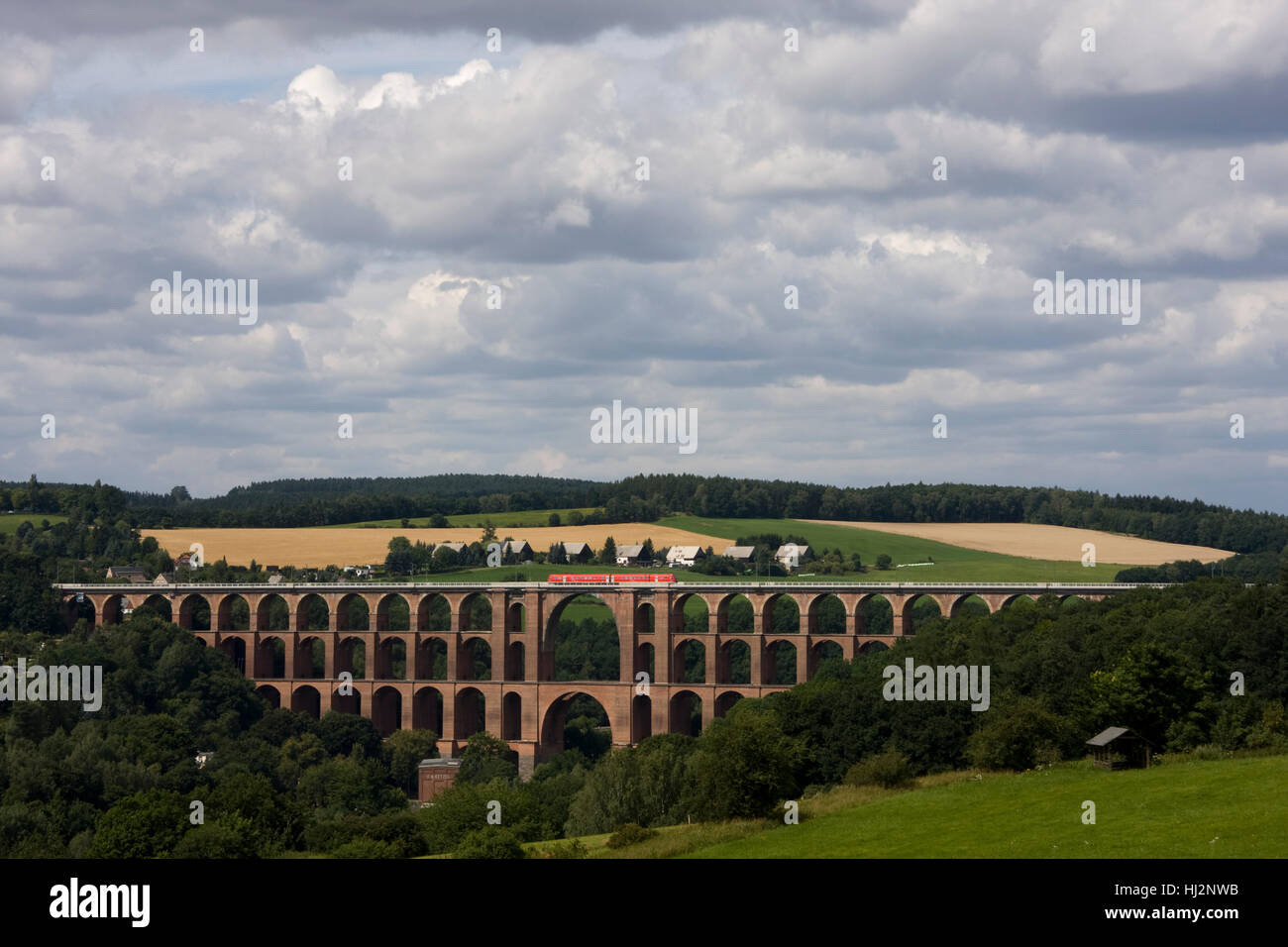 German viaduct hi-res stock photography and images - Alamy