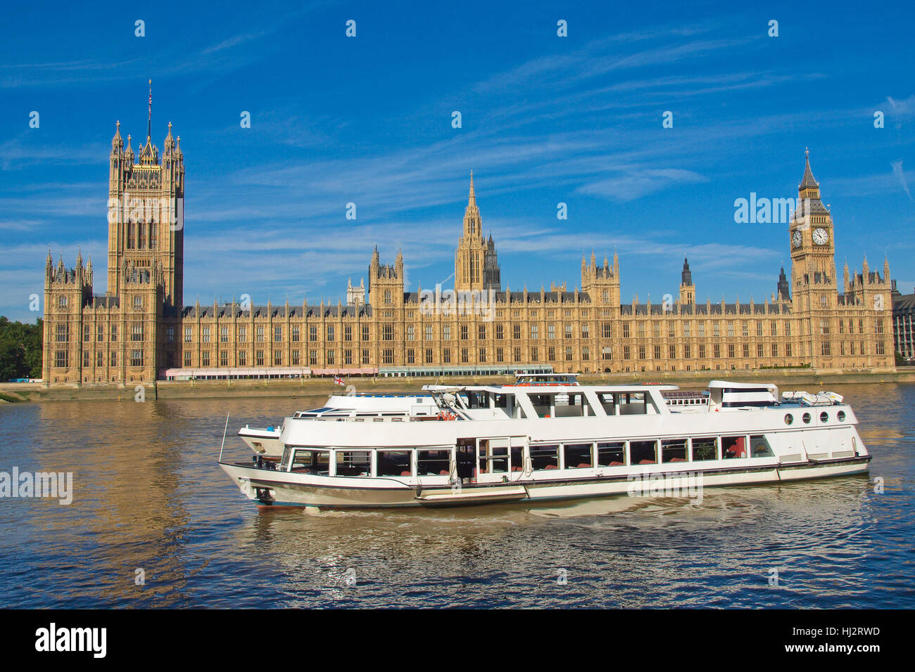 big, large, enormous, extreme, powerful, imposing, immense, relevant ...