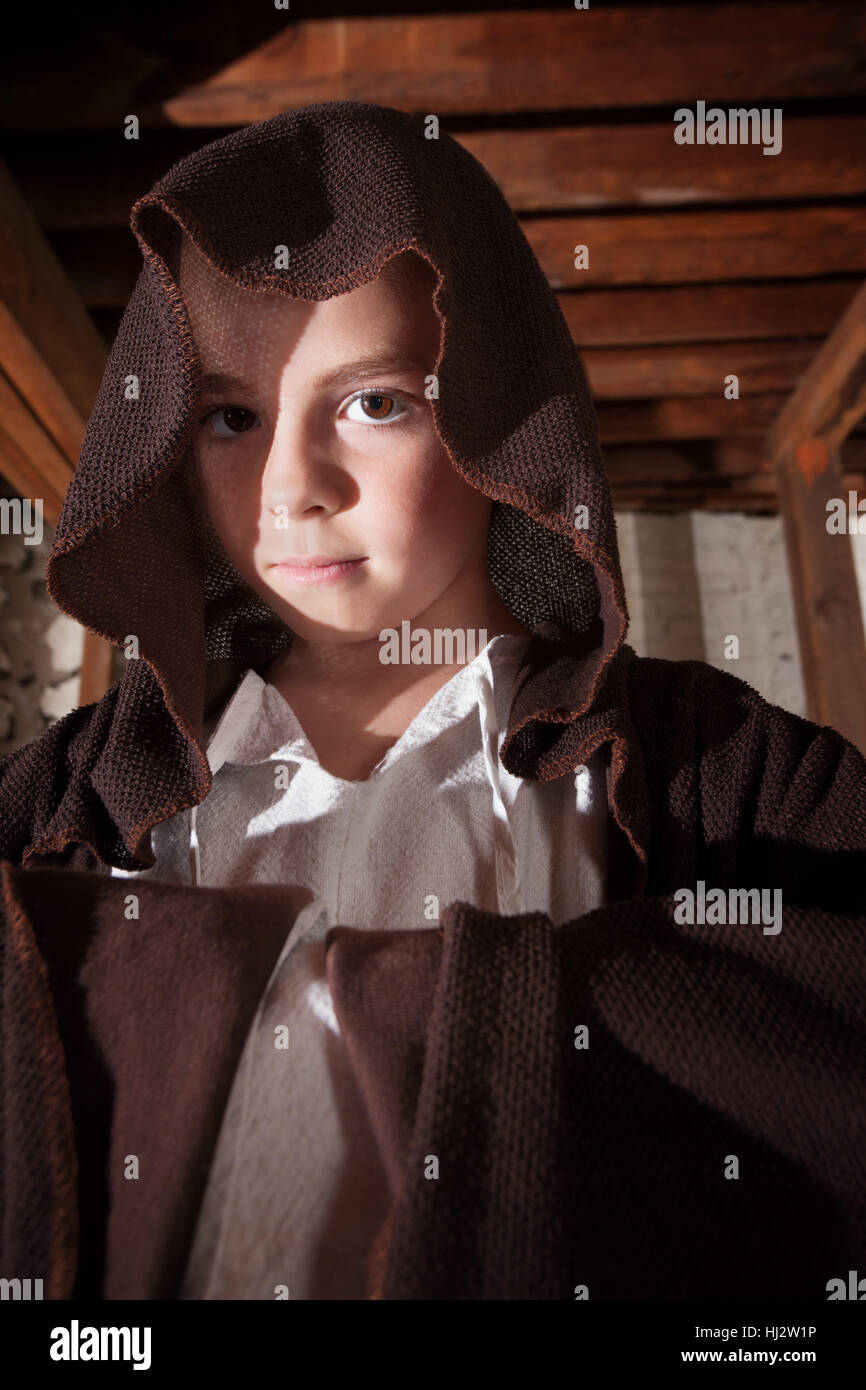 Poorly hidden hi-res stock photography and images - Alamy