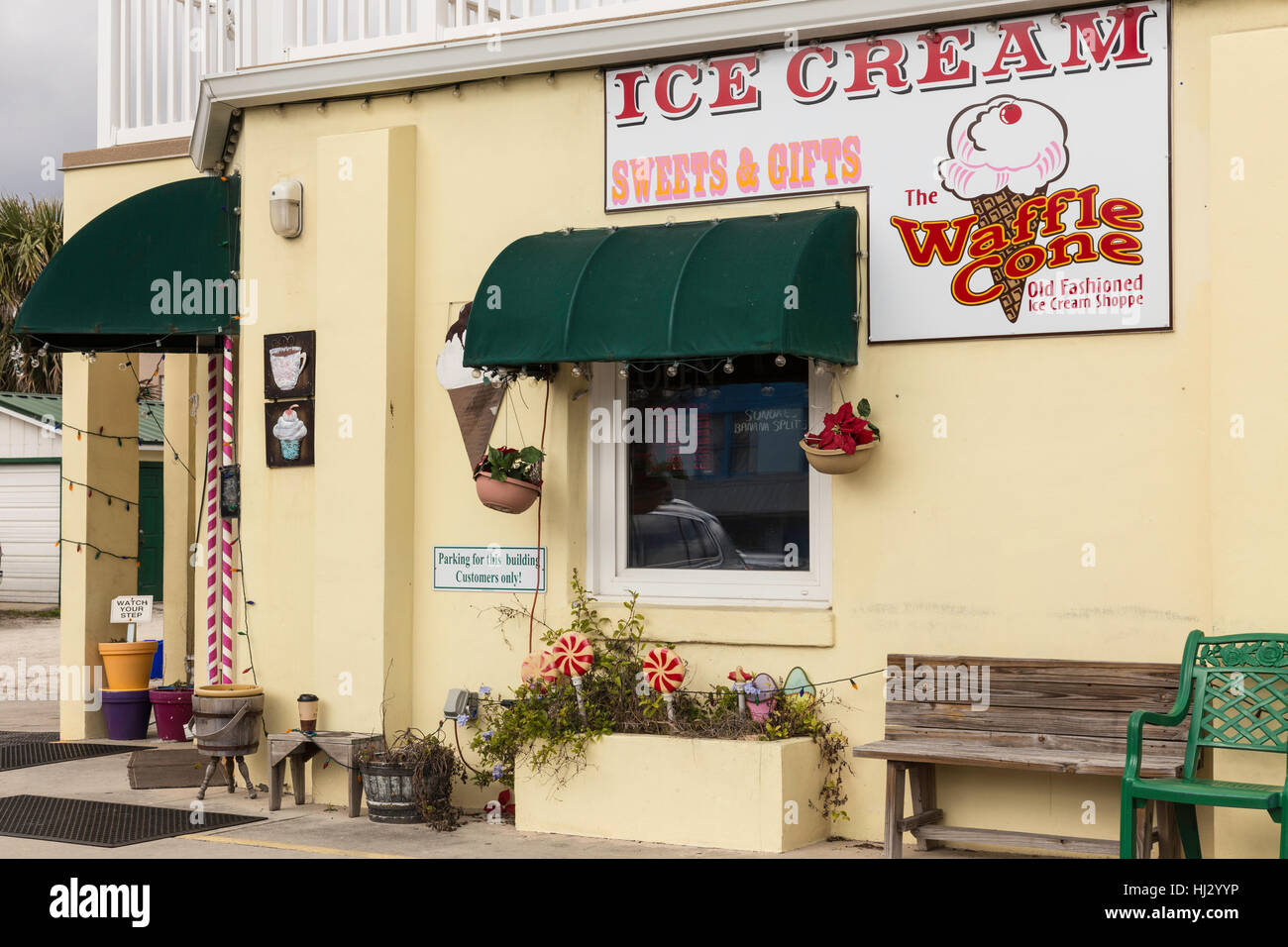 Ice Cream Shop, Flagler Beach Florida FL, USA Stock Photo - Alamy