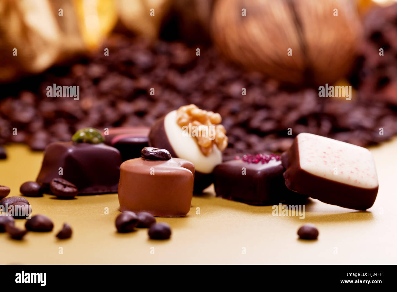 various mixed chocolates from bright and dark schokolad Stock Photo - Alamy