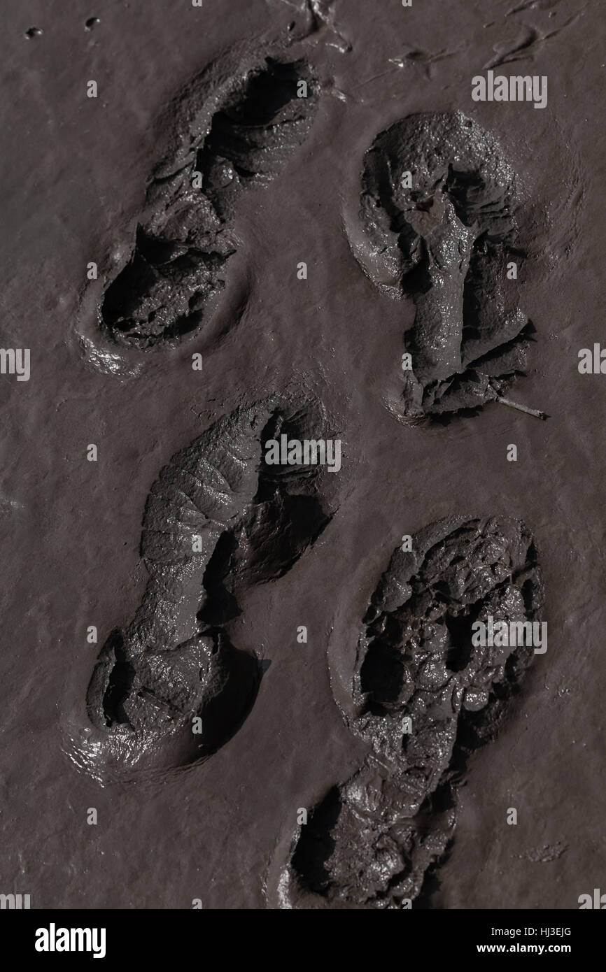Man muddy footprint hi-res stock photography and images - Alamy