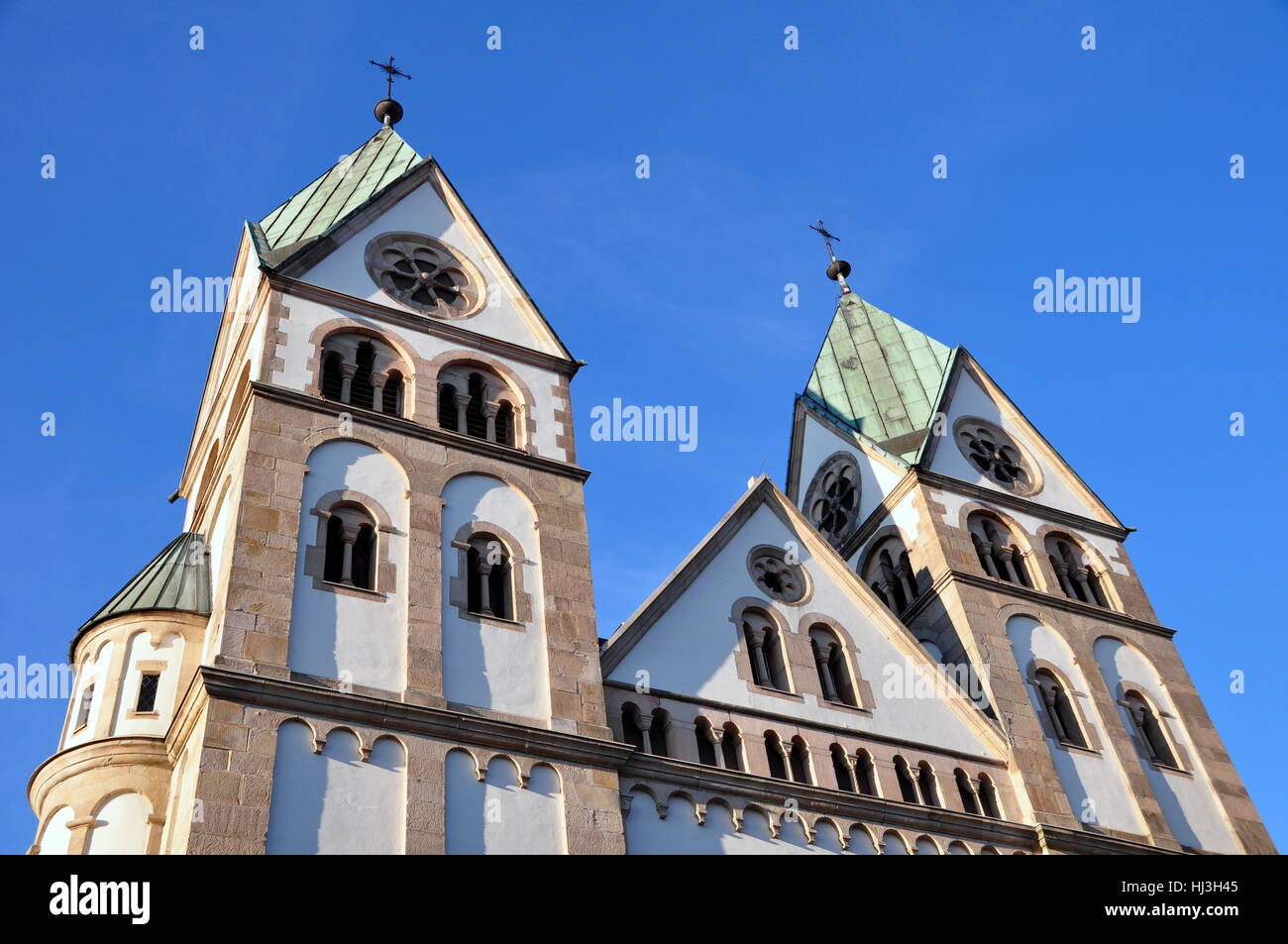 Cruciform basilica hi-res stock photography and images - Alamy