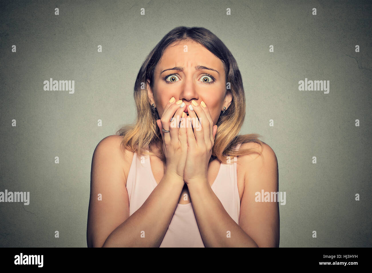 Woman visage fear hi-res stock photography and images - Alamy