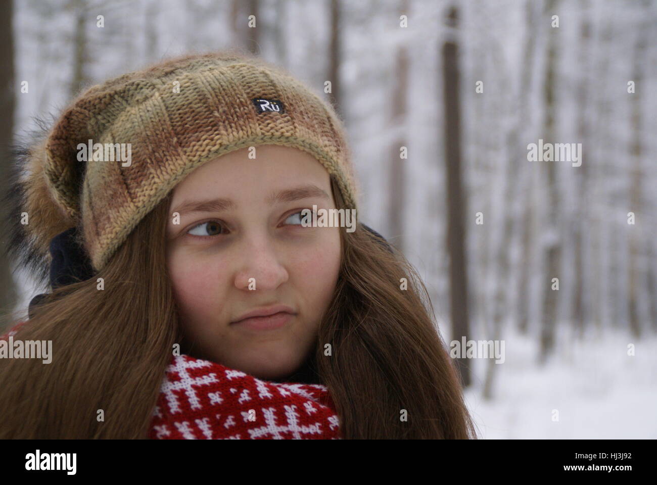 Hippy girl in woods hi-res stock photography and images - Alamy