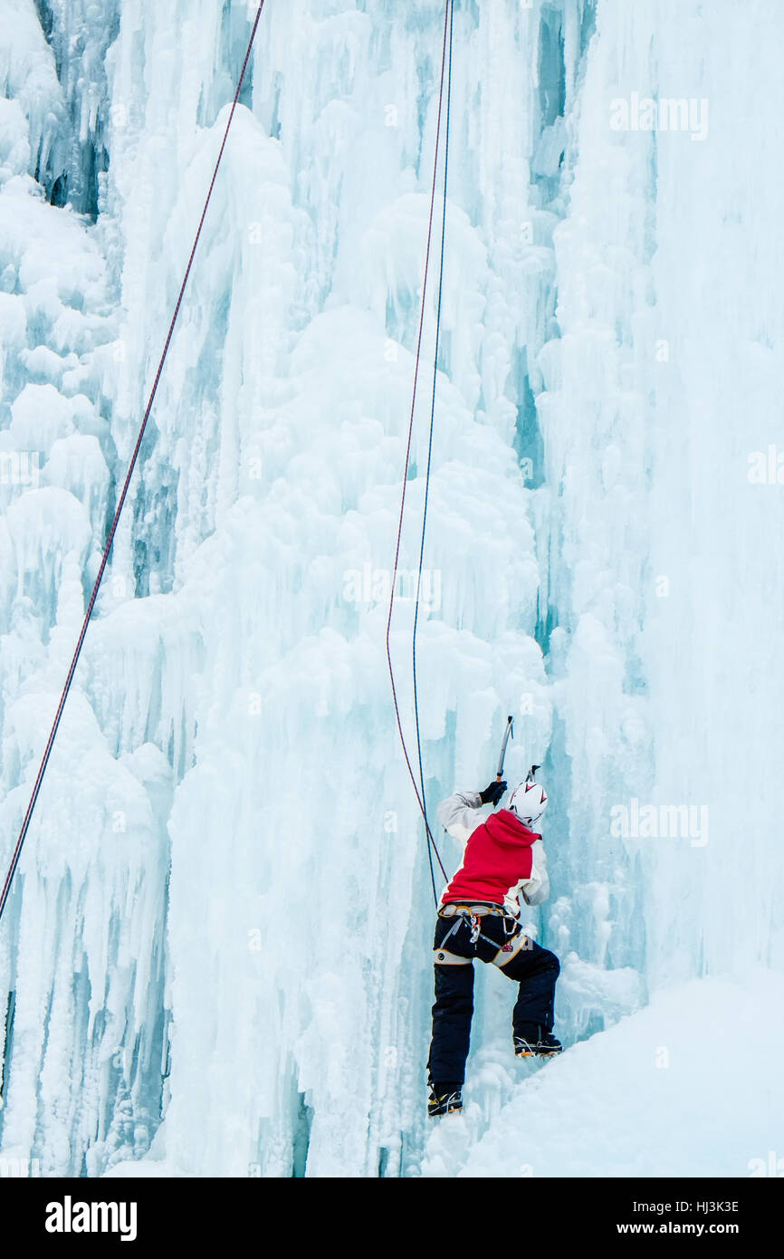 Ice cliff climber hi-res stock photography and images - Alamy