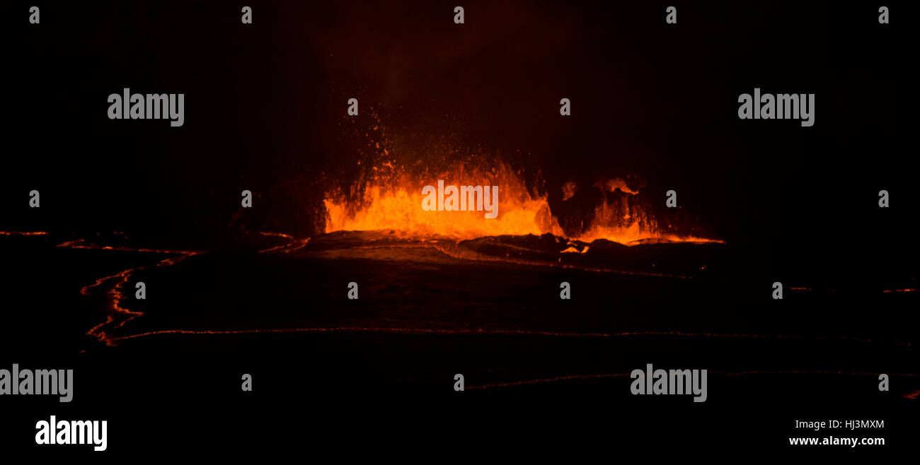 Active lava exploding inside the Halemaumau Crater at night, Kilauea ...