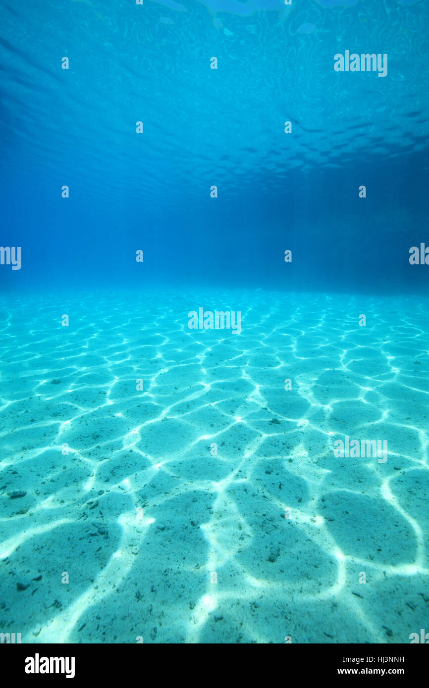 Sandy sea floor with structure of sunlight in the red sea Stock Photo ...