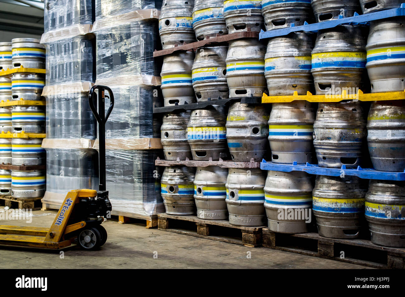 Beer brewing production at various stages from grain to bottle Stock ...