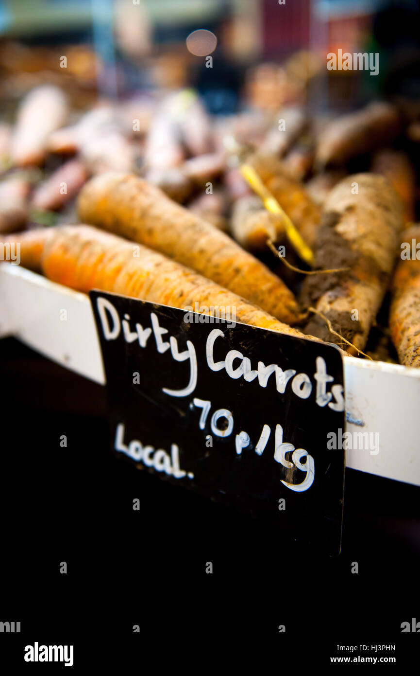 Organic dirty Carrots Stock Photo - Alamy