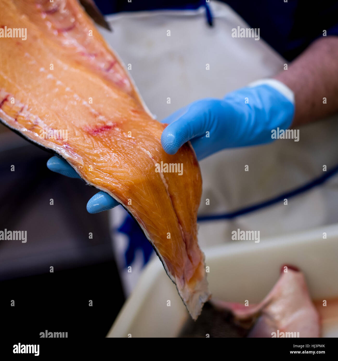 Preparation process of Scottish Smoked Salmon for retail in shops and ...