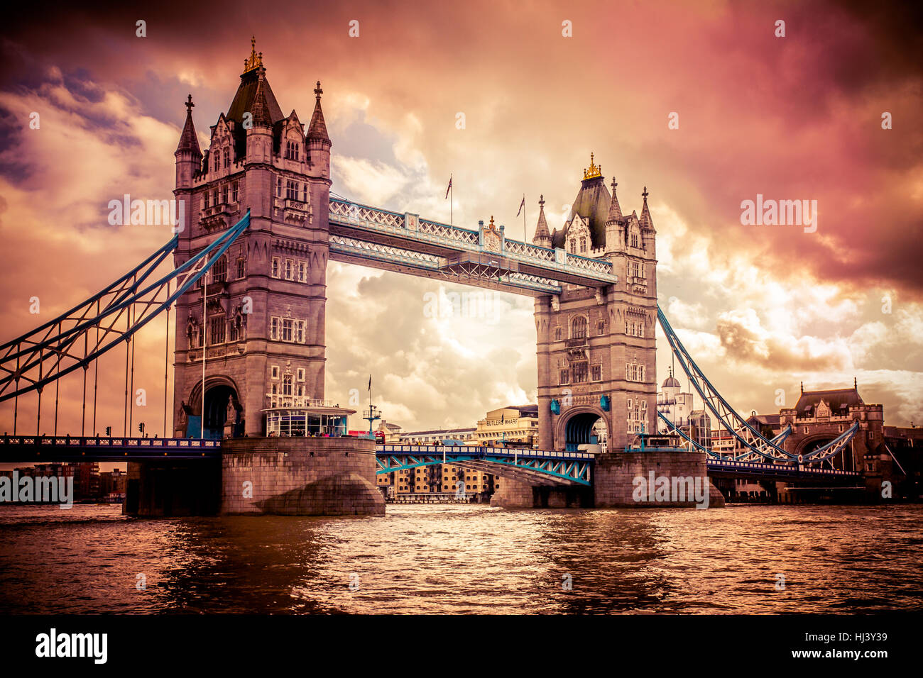 Beautiful view of historic Tower Bridge in London Stock Photo - Alamy