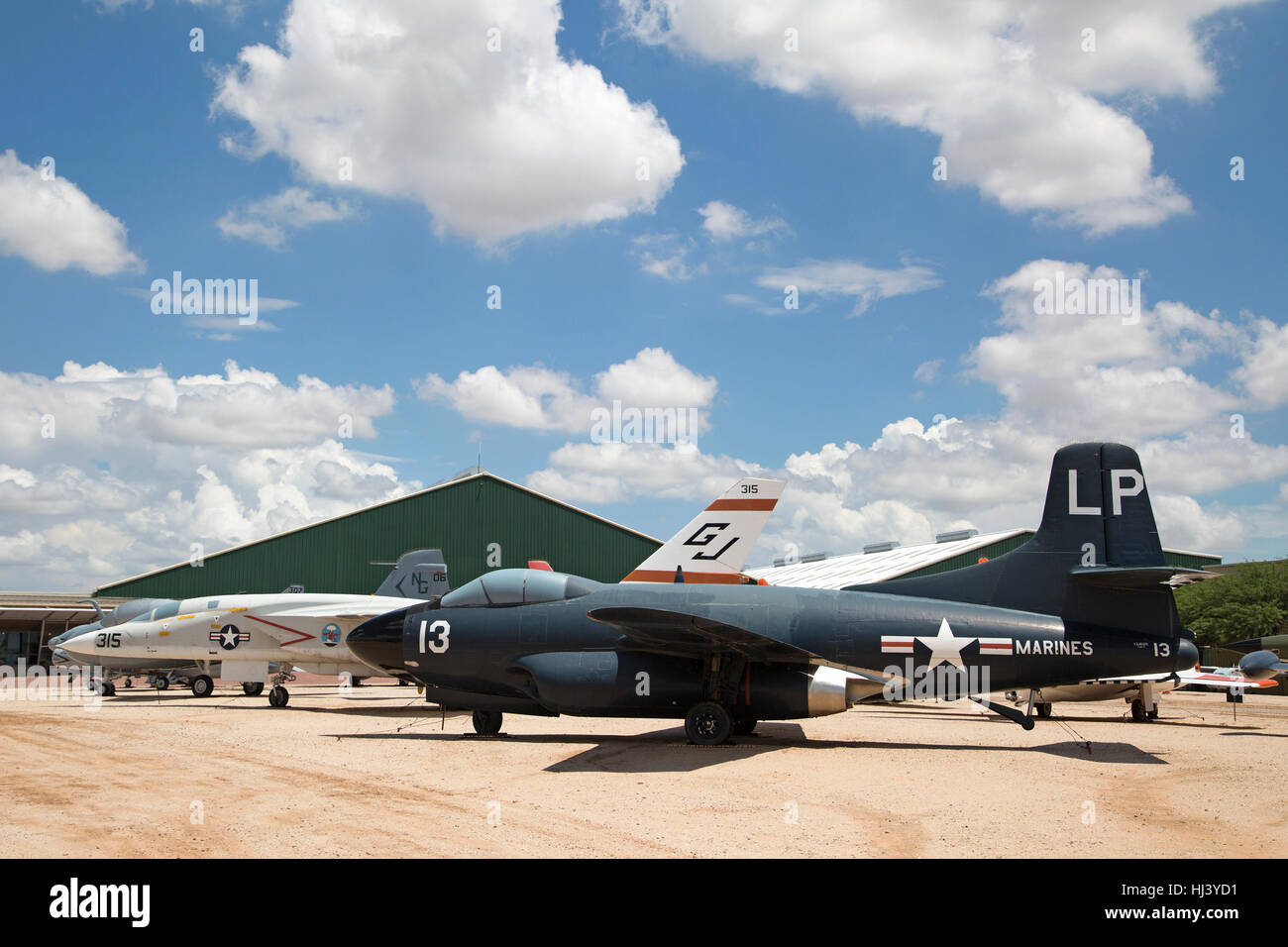 Douglas f3d hi-res stock photography and images - Alamy