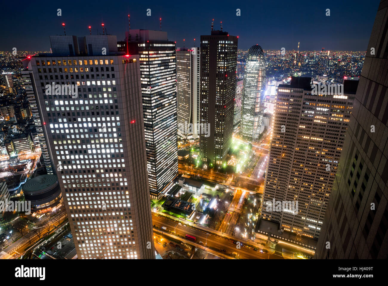 A view out over Tokyo at night from the Tokyo Metropolitan Government ...
