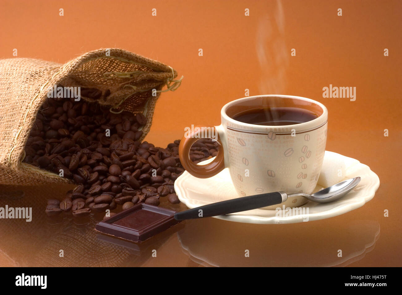Chocolat noir hi-res stock photography and images - Alamy