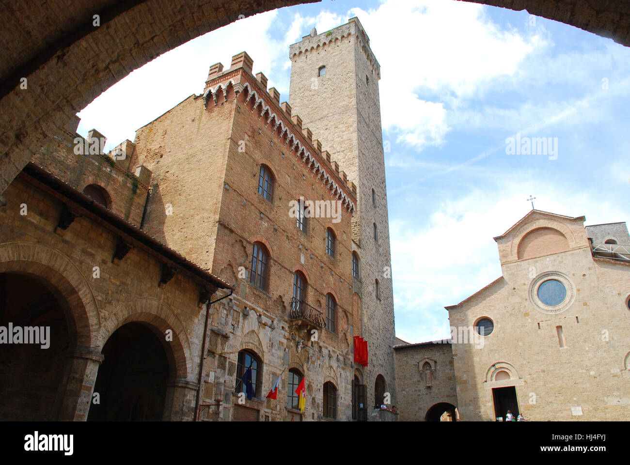 Kathedral square with tower San Gimignano Stock Photo - Alamy