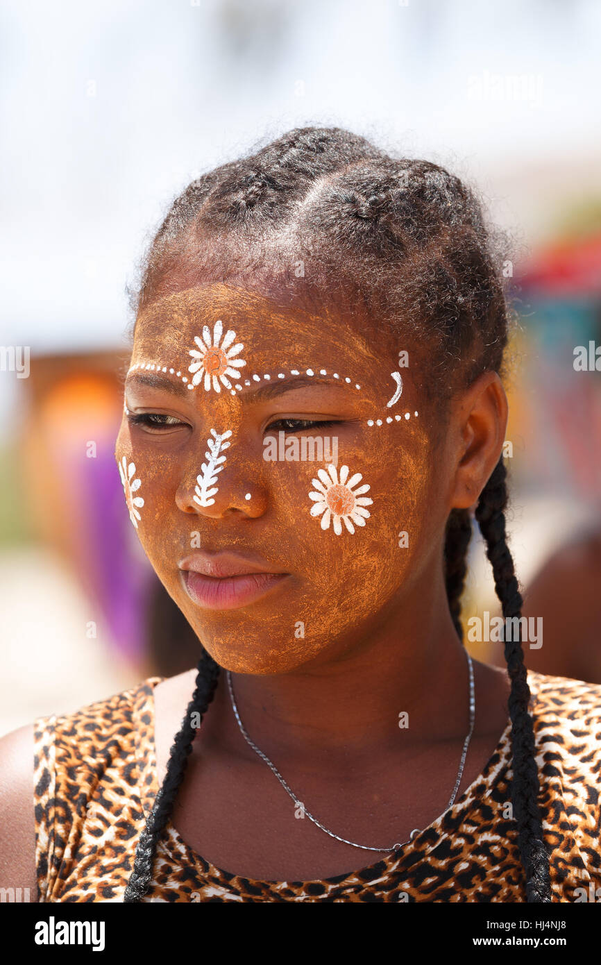Madagascar woman diego hi-res stock photography and images - Alamy
