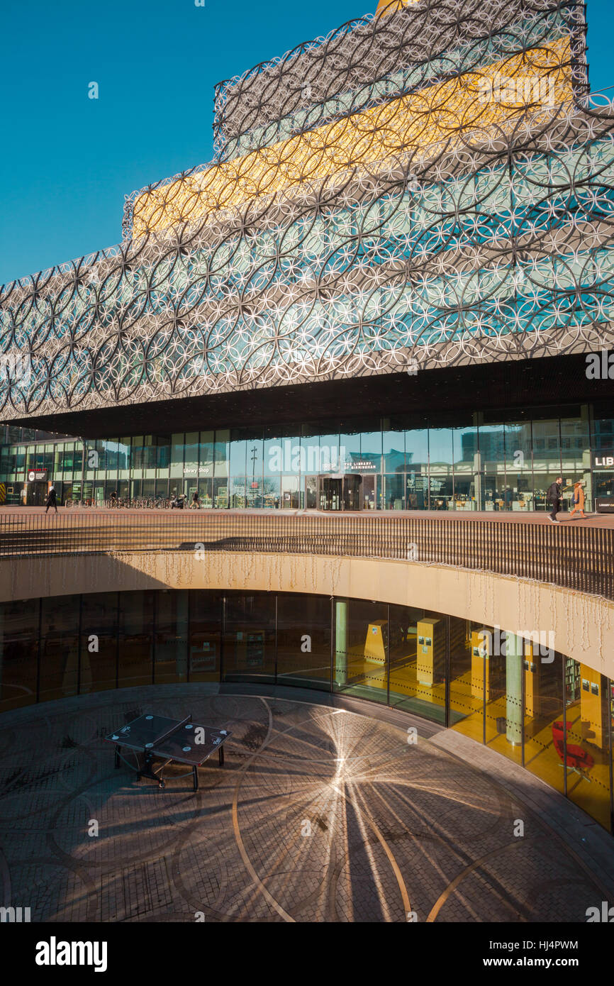 Birmingham library view hi-res stock photography and images - Alamy