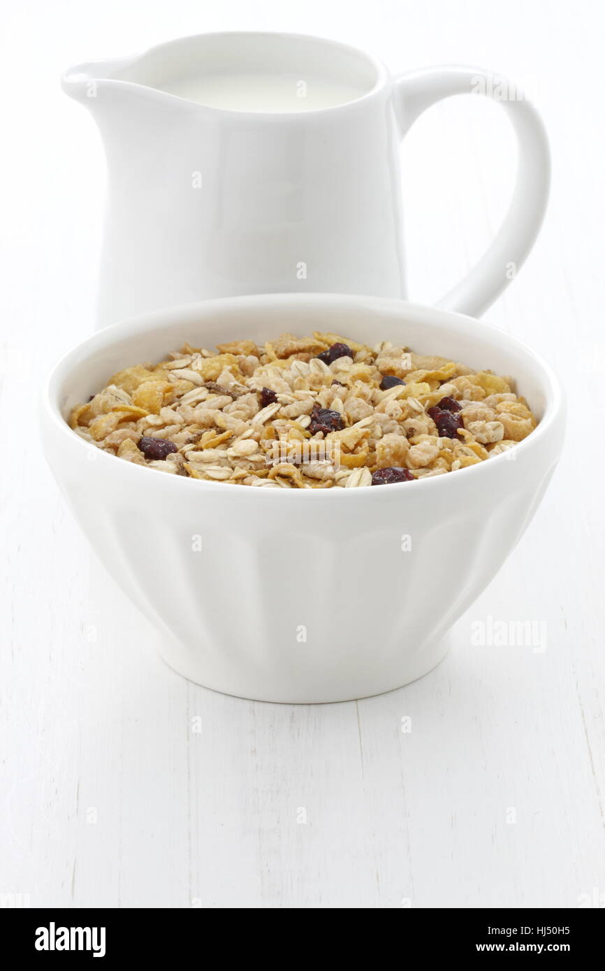 Delicious and nutritious lightly toasted breakfast muesli or granola ...