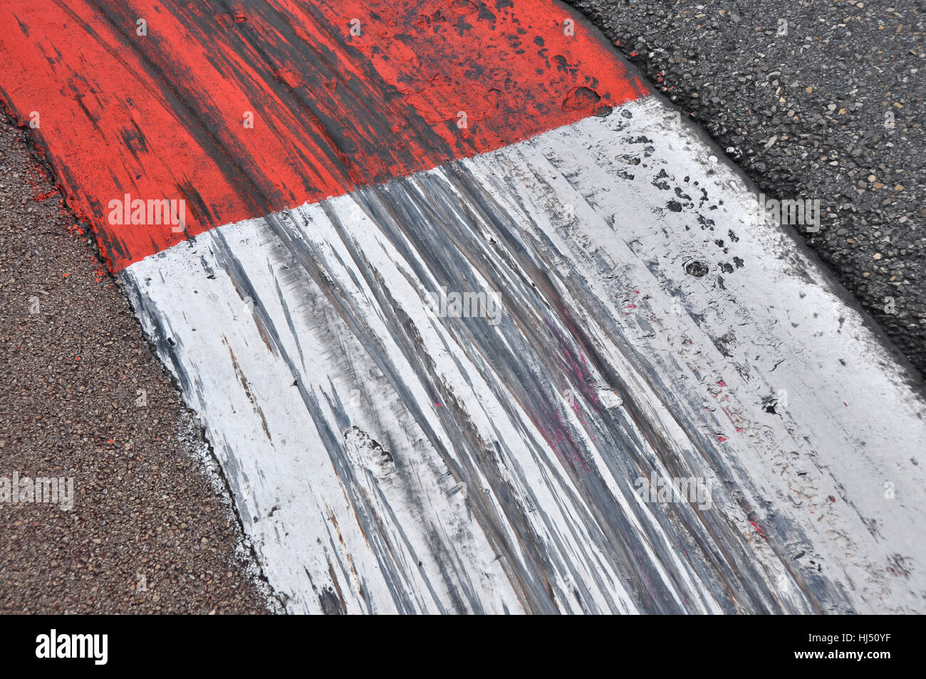 formula 1 track - curbs Stock Photo - Alamy