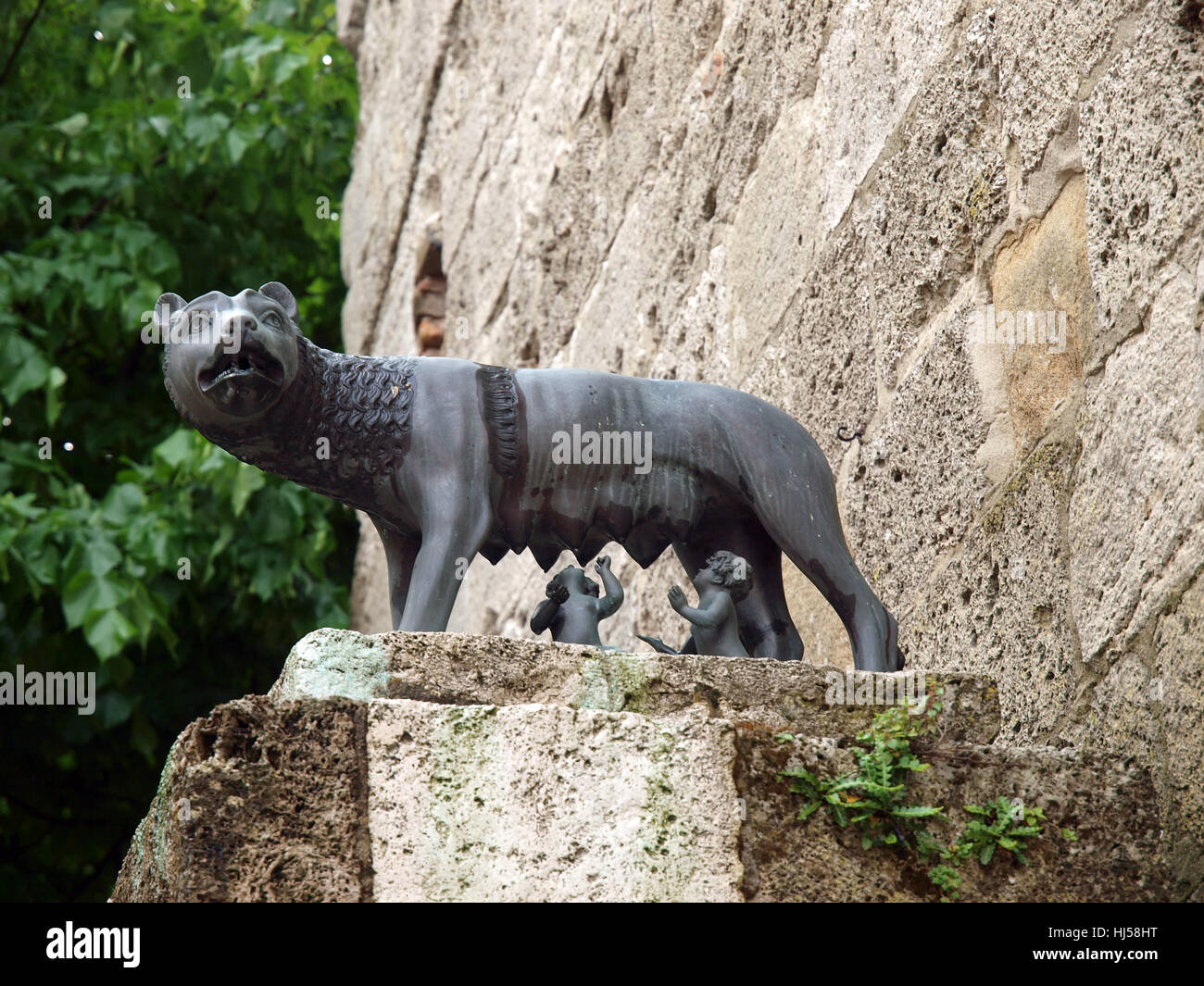 tuscany, italian, medieval, italy, emblem, statue, sculpture, tuscany ...