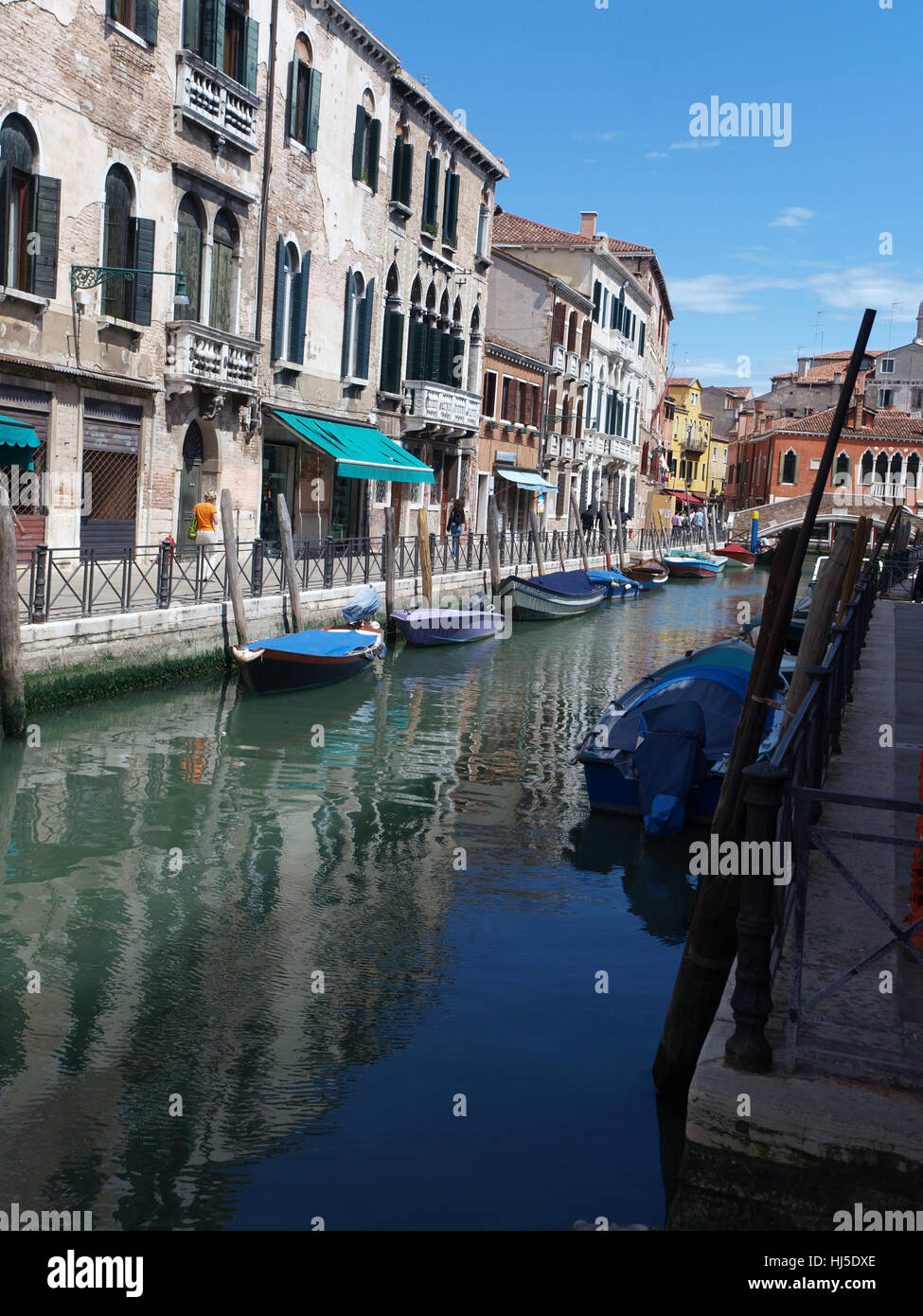 venice, italian, italy, city, town, window, porthole, dormer window ...