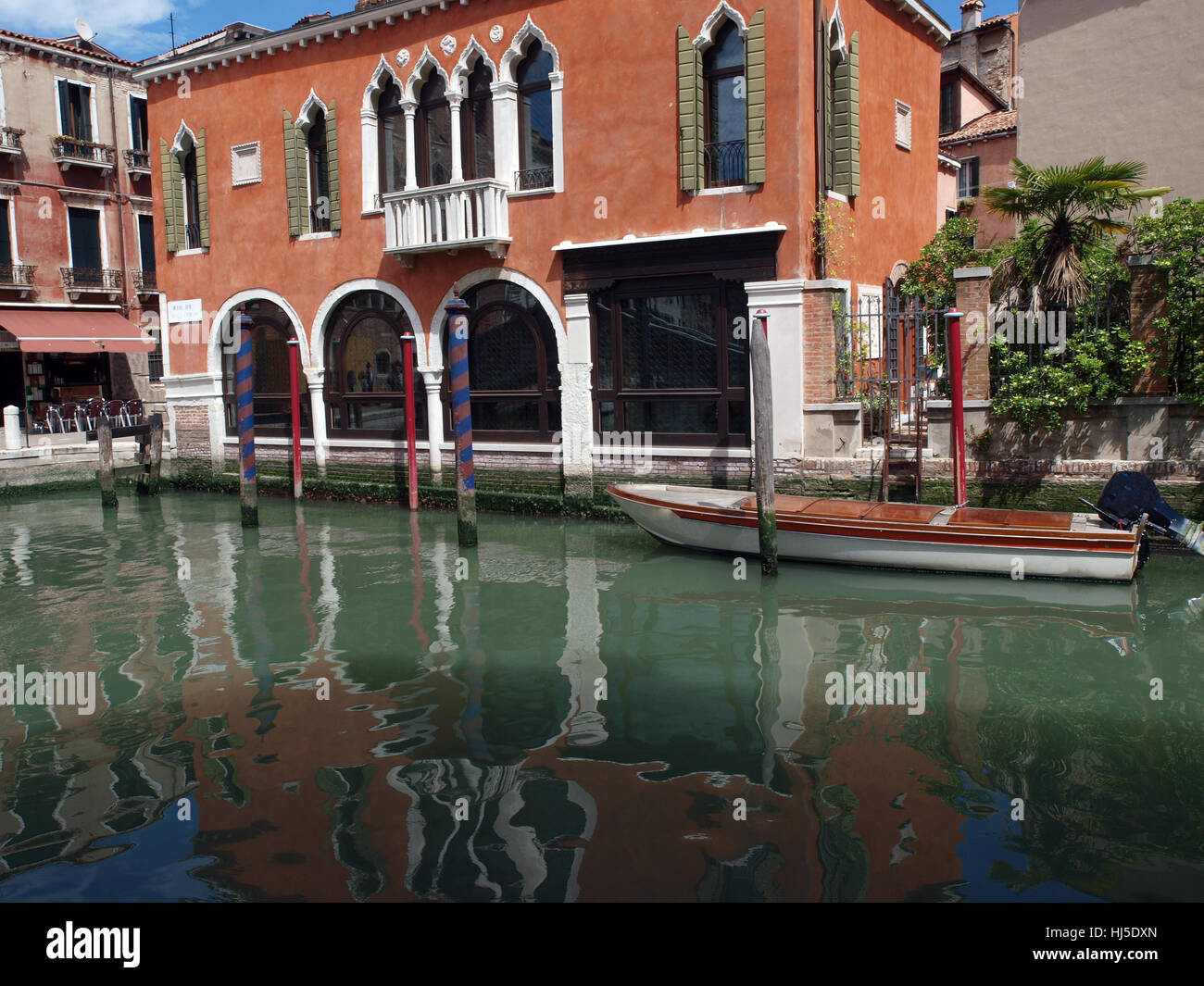venice, italian, italy, city, town, window, porthole, dormer window ...