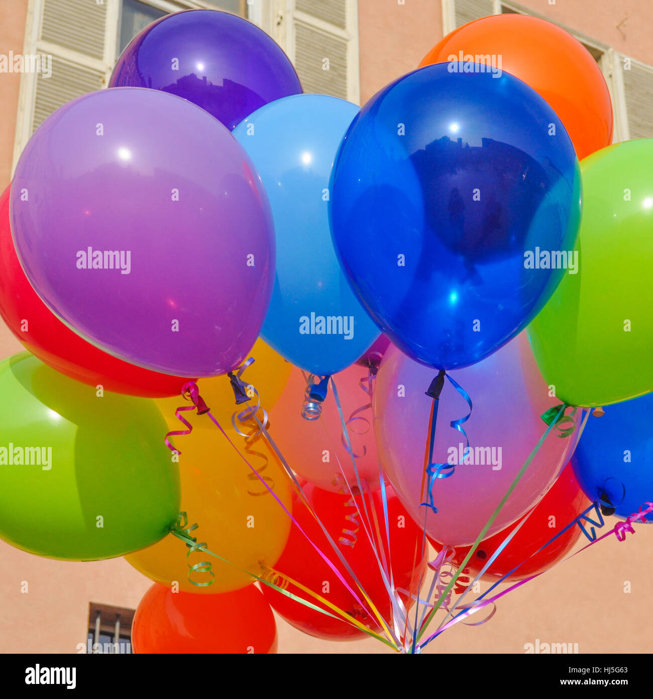 game, tournament, play, playing, plays, played, colour, balloon, gas ...