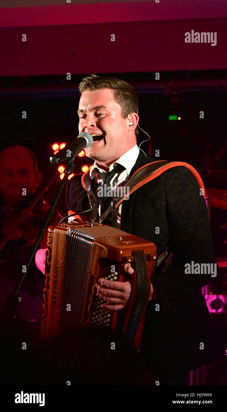 Menglishmusic hi-res stock photography and images - Alamy