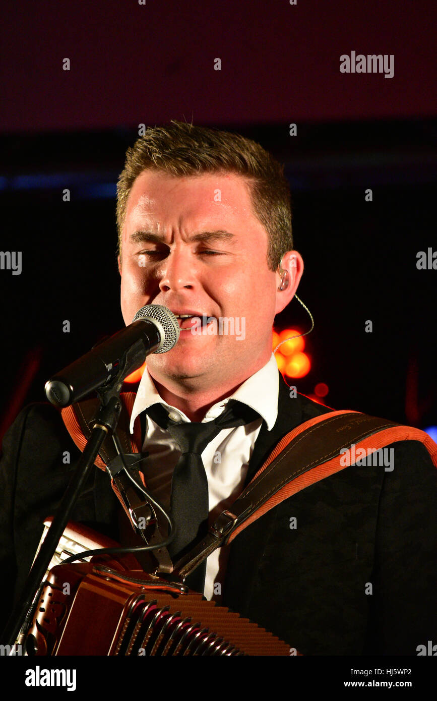 Menglishmusic hi-res stock photography and images - Alamy