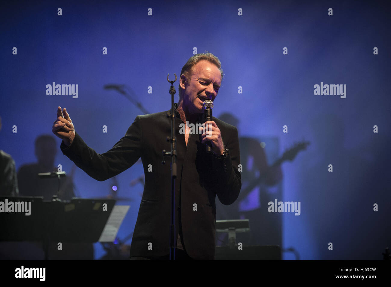 Los Angeles, USA. 24th Jan, 2017. Celebrating Bowie Tour live at the ...