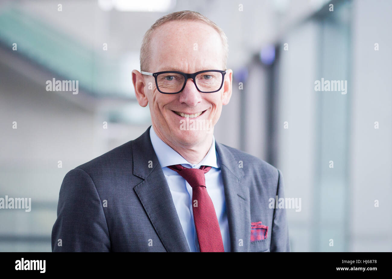 Stuttgart, Germany. 26th Jan, 2017. Karl-Thomas Neumann, chairman of ...