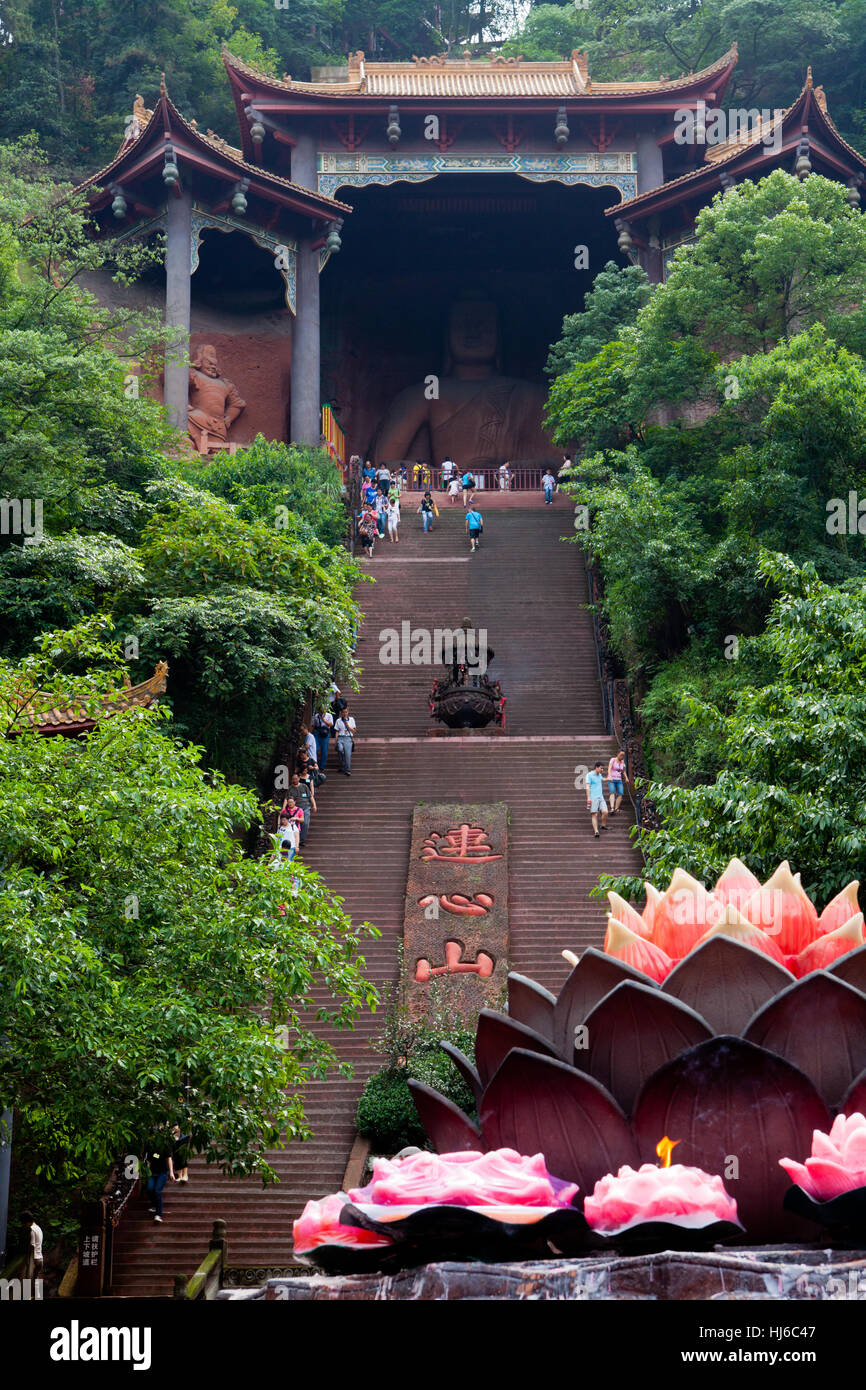 Lingyun temple hi-res stock photography and images - Alamy