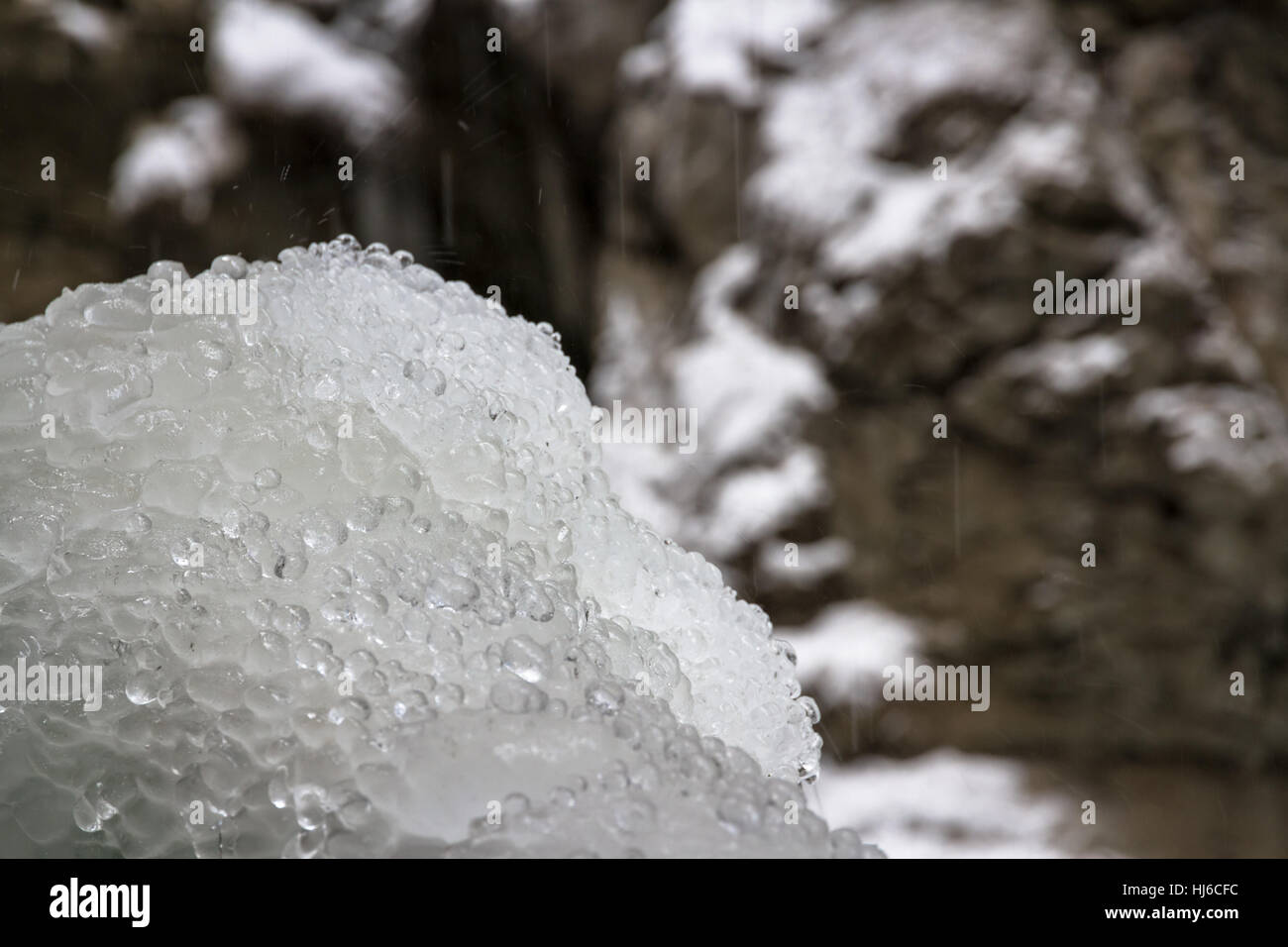 winter, cold, frozen, seeping, melting, dripping, drop, drip, drops ...