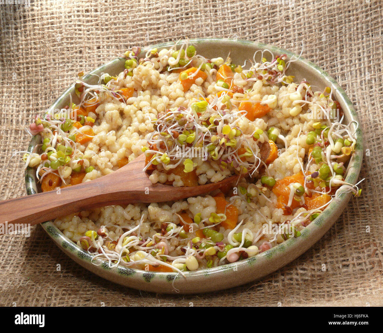 Grain of perle barley hi-res stock photography and images - Alamy