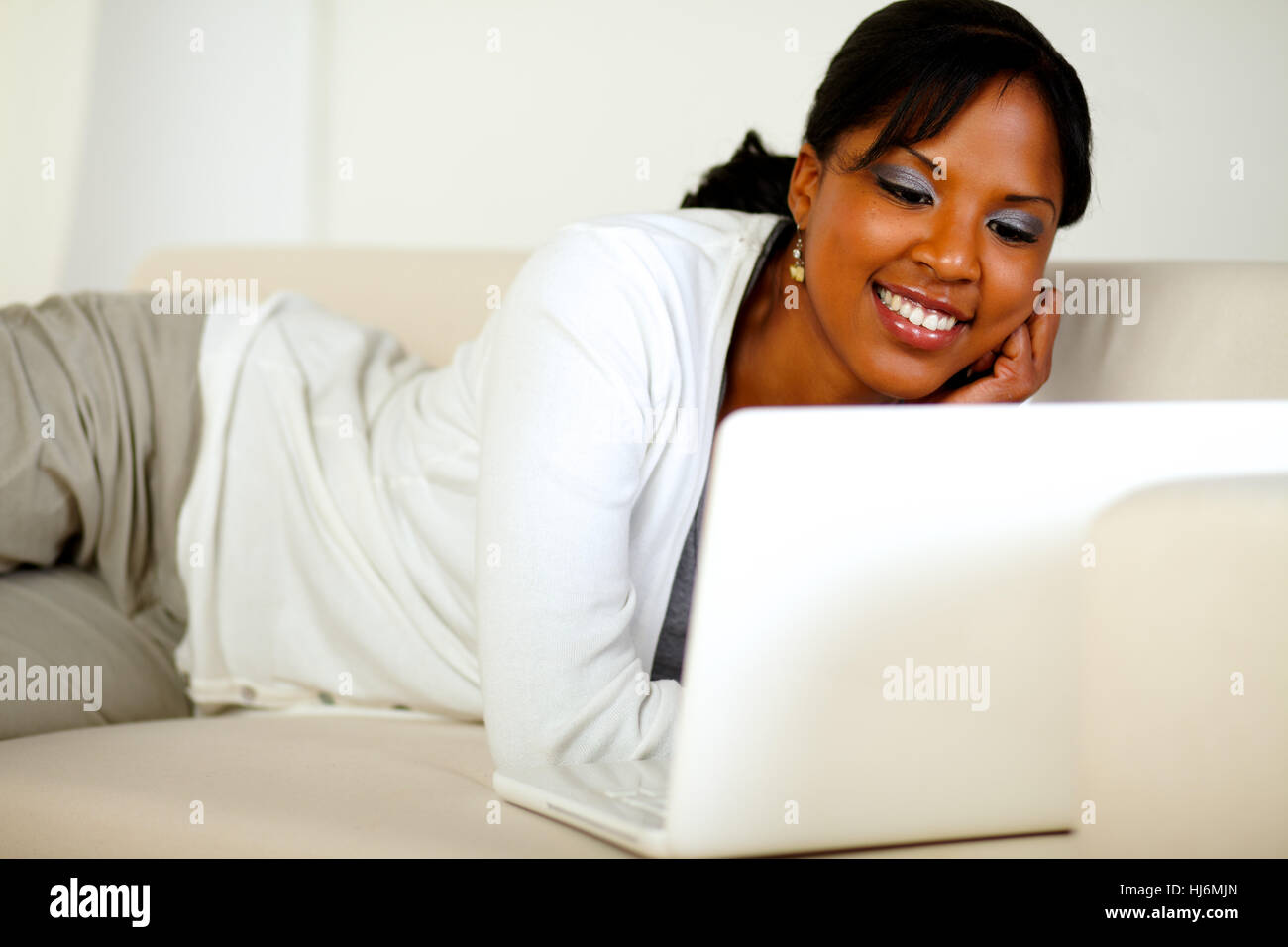 woman, house, building, laptop, notebook, computers, computer, laugh ...