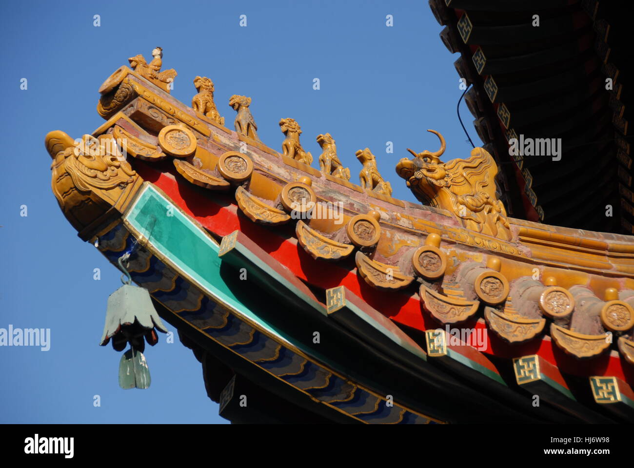 lama temple - mythical figures Stock Photo - Alamy