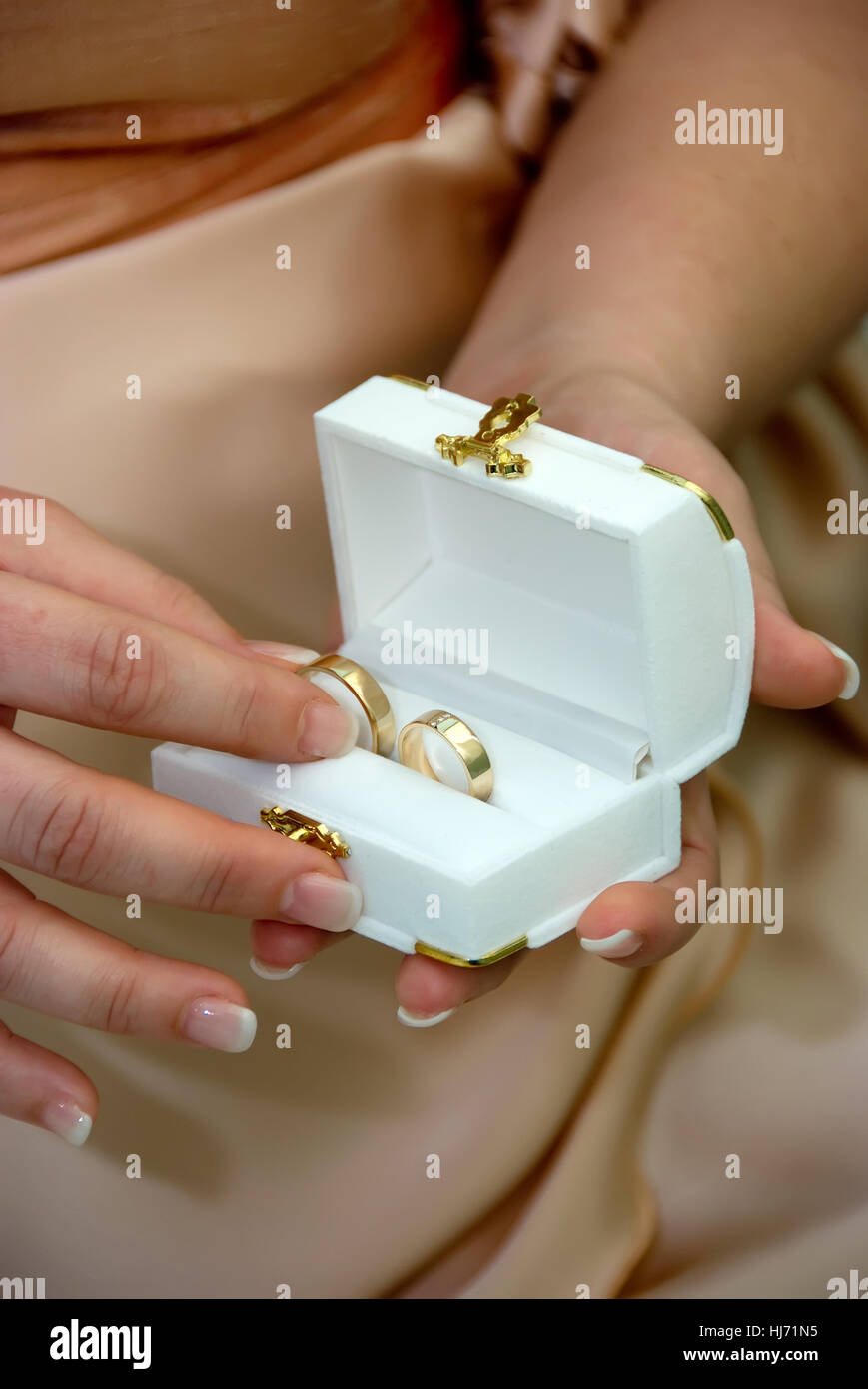 hand, hands, wedding, marriage, marriage ceremony, wedding ceremony ...