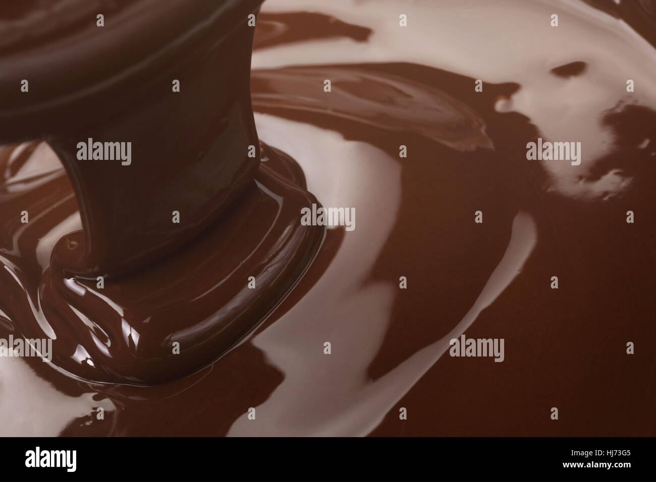 melted dark premium chocolate pour from above Stock Photo - Alamy