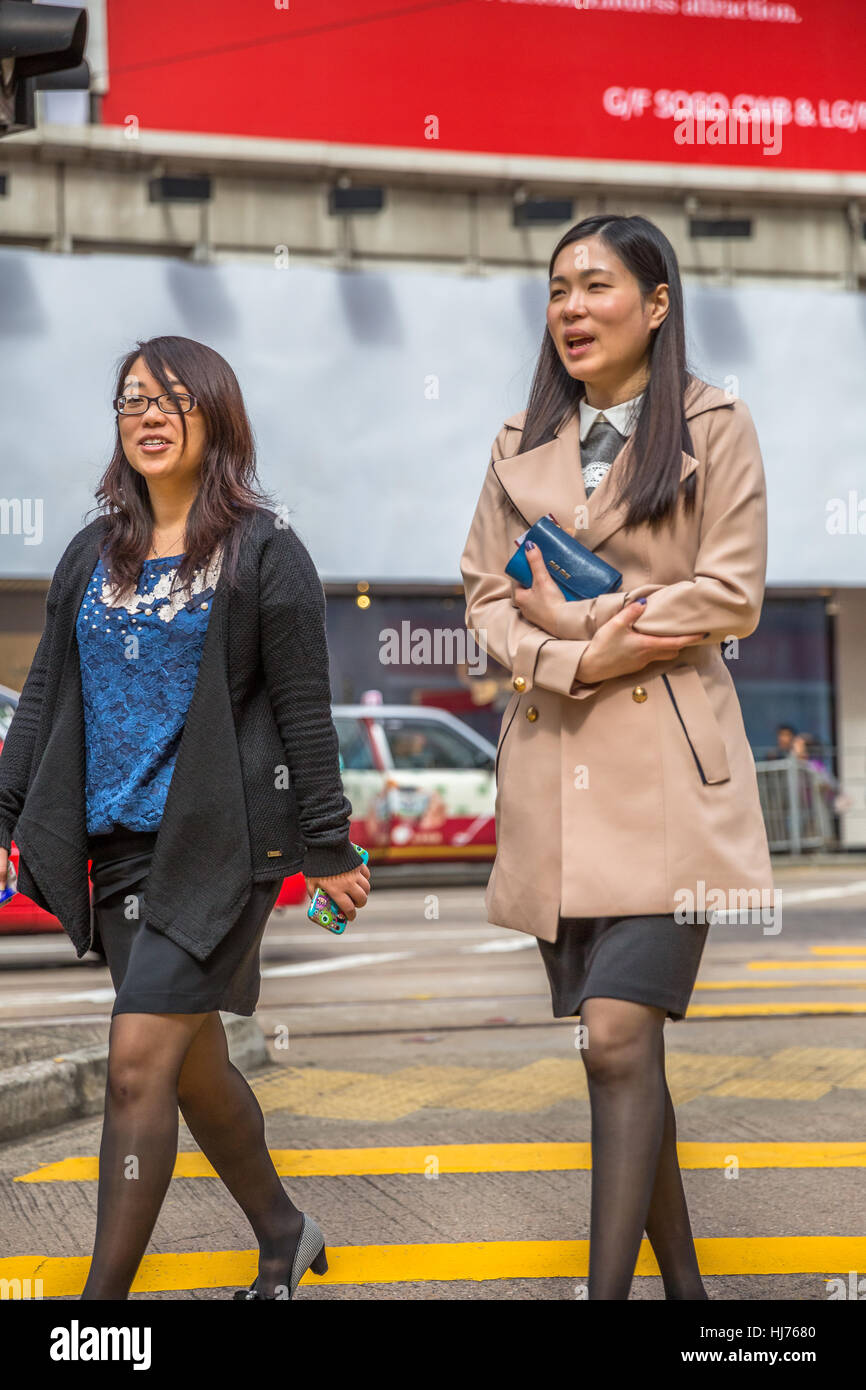 Beautiful asian woman walking shopping hi-res stock photography and ...