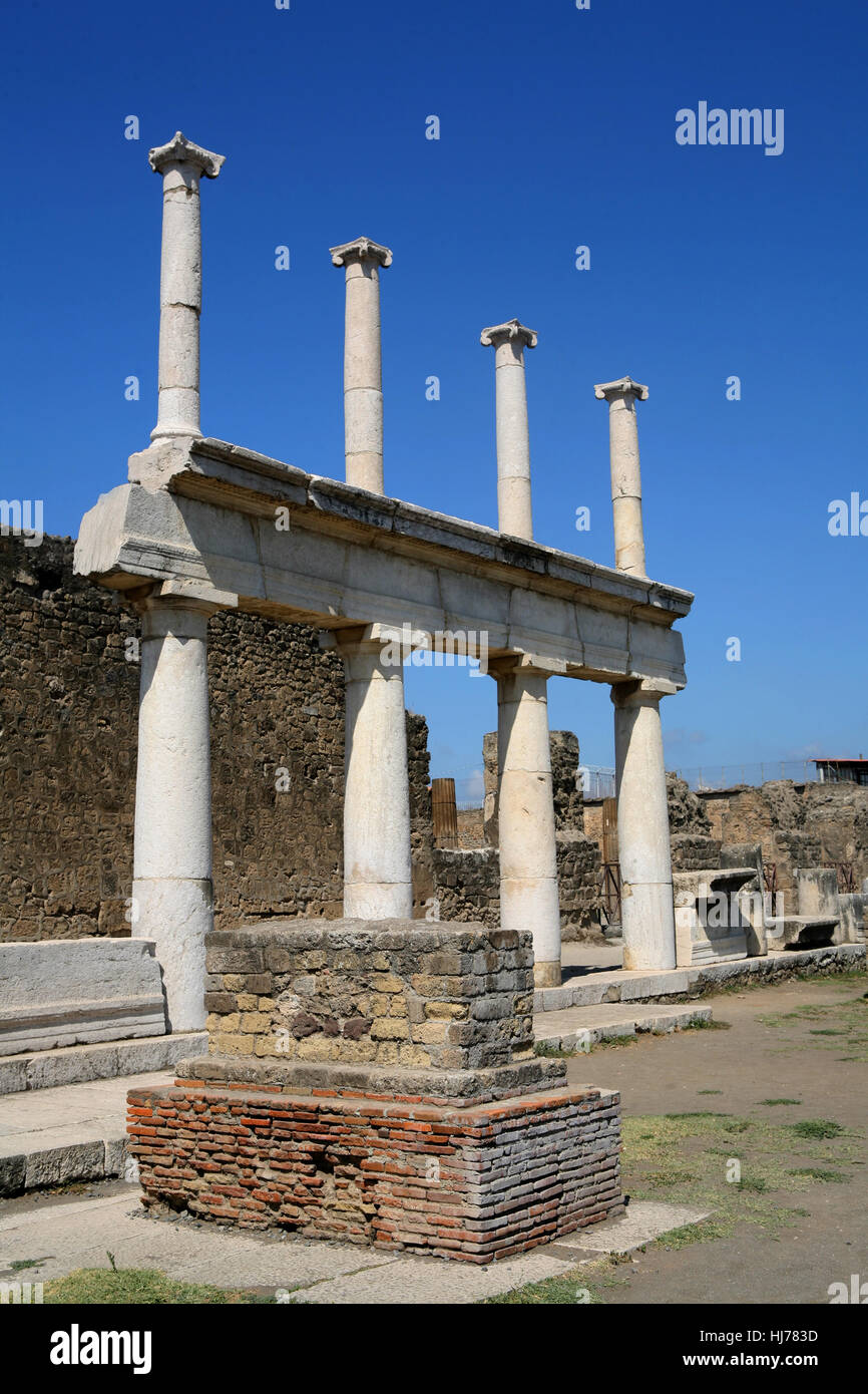 house, building, city, town, monument, art, culture, stone, sculpture ...