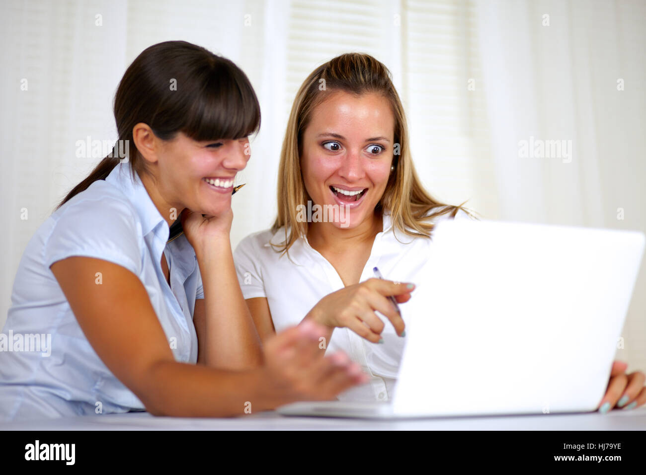 office, laptop, notebook, computers, computer, woman, women, beautiful ...