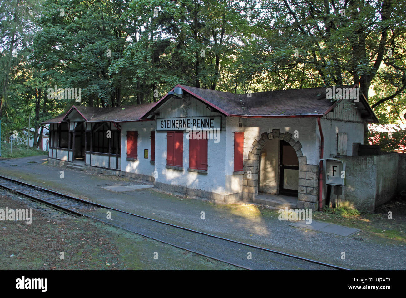 station, railway, locomotive, train, engine, rolling stock, vehicle ...