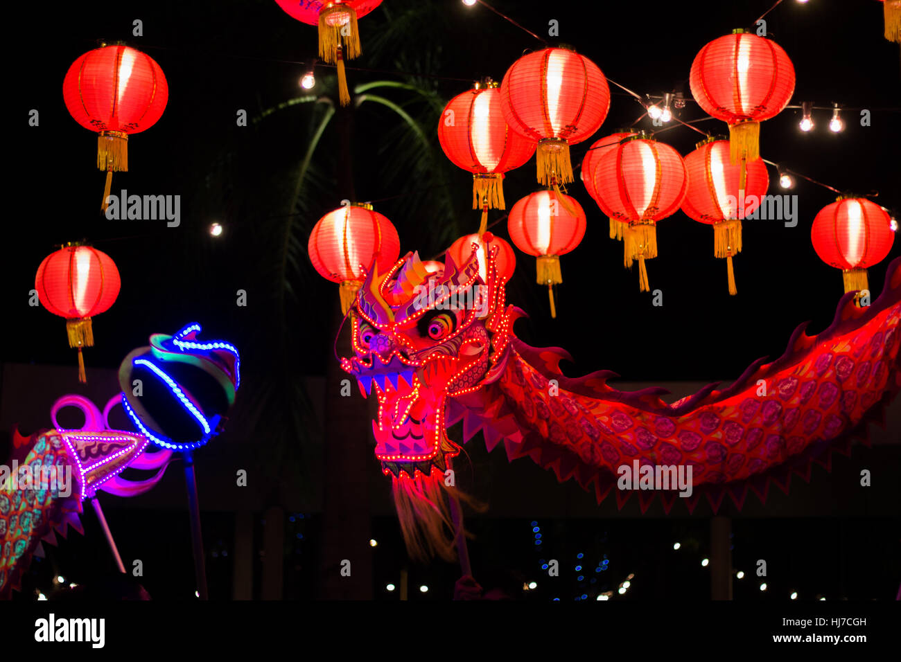 Traditional Chinese LED Dragon Dance, spectacular night time dragon ...
