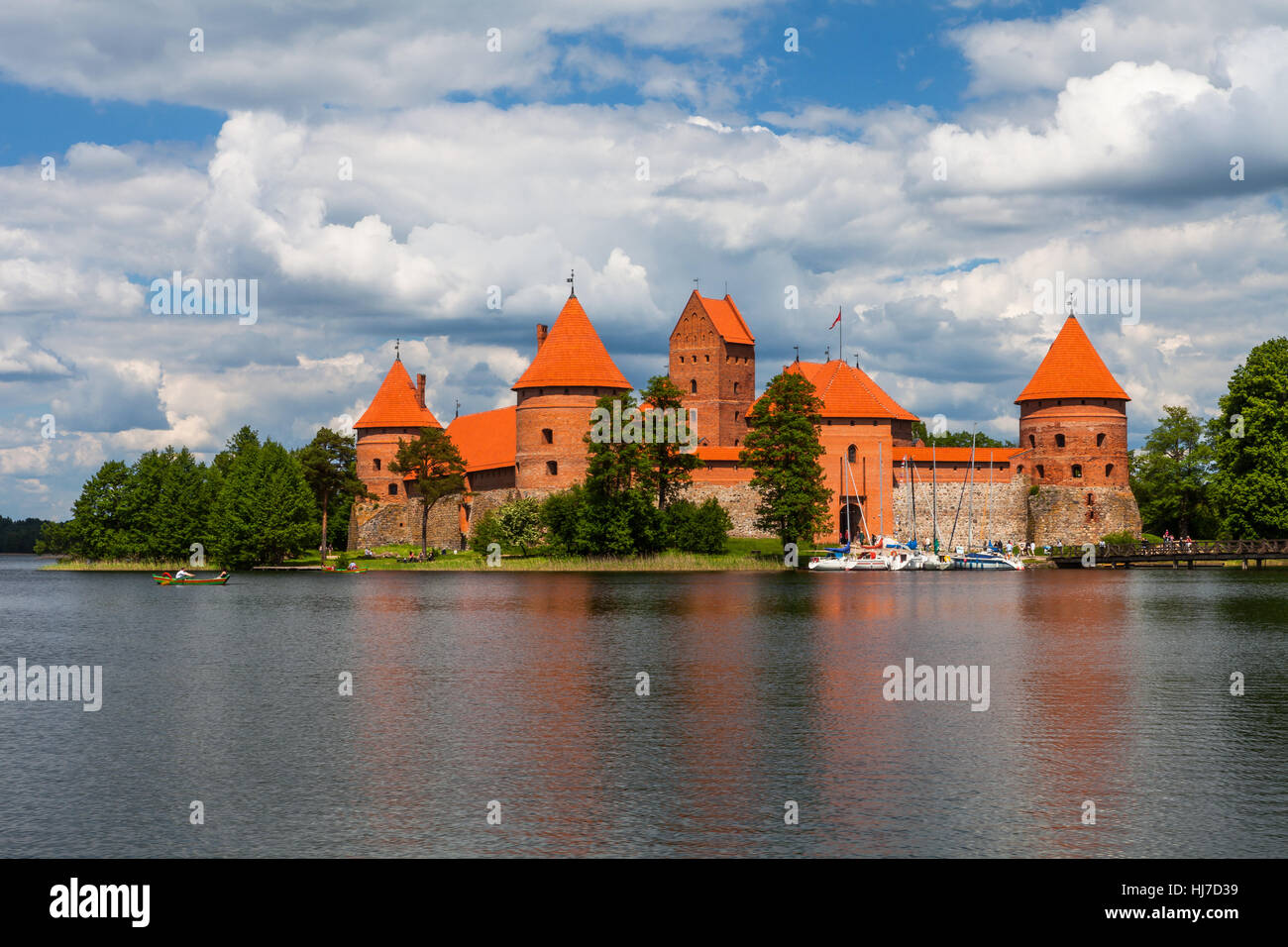 Historic Trakai Island Castle in the summer time Stock Photo - Alamy