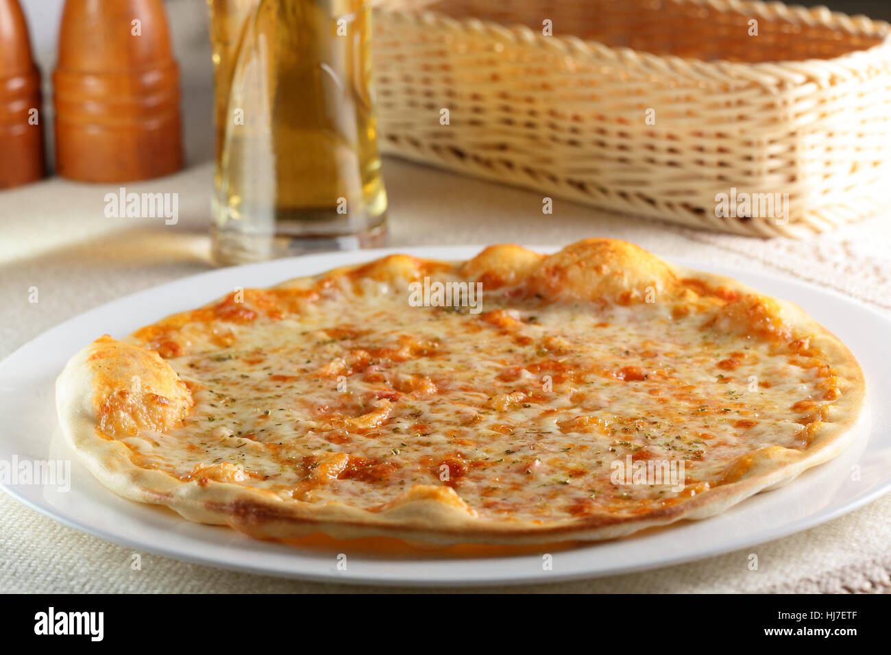 restaurant, food, aliment, board, objects, colour, american, water ...