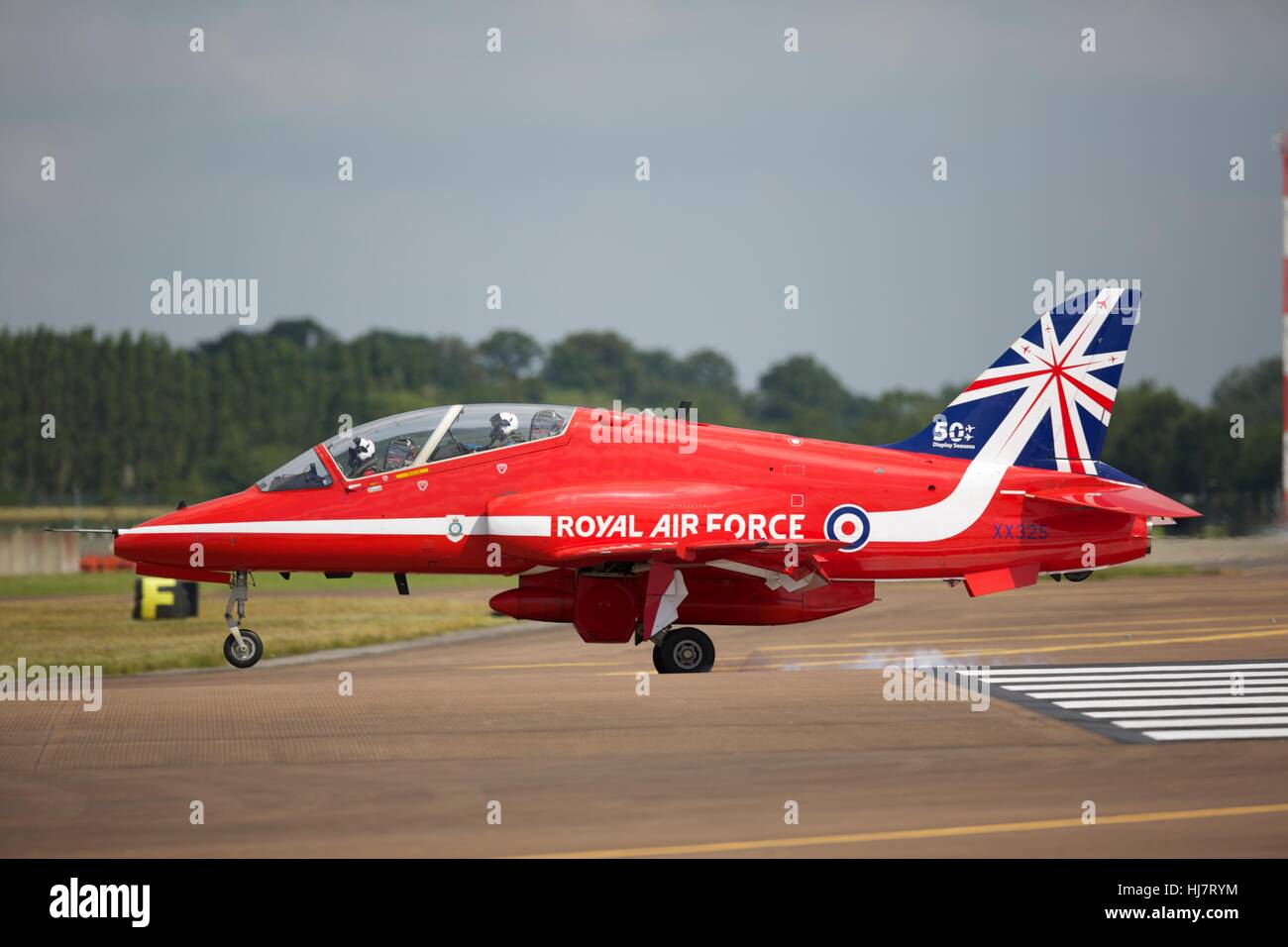 British bae hawk jet trainers hi-res stock photography and images - Alamy