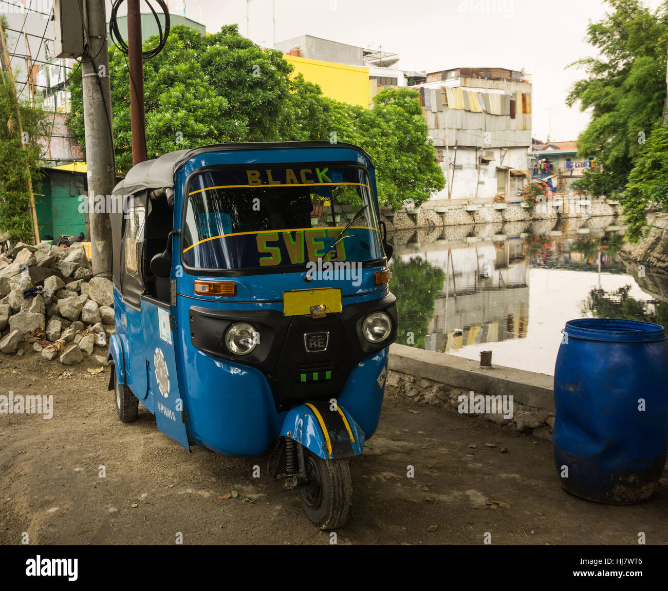 Pavement slums hi-res stock photography and images - Alamy